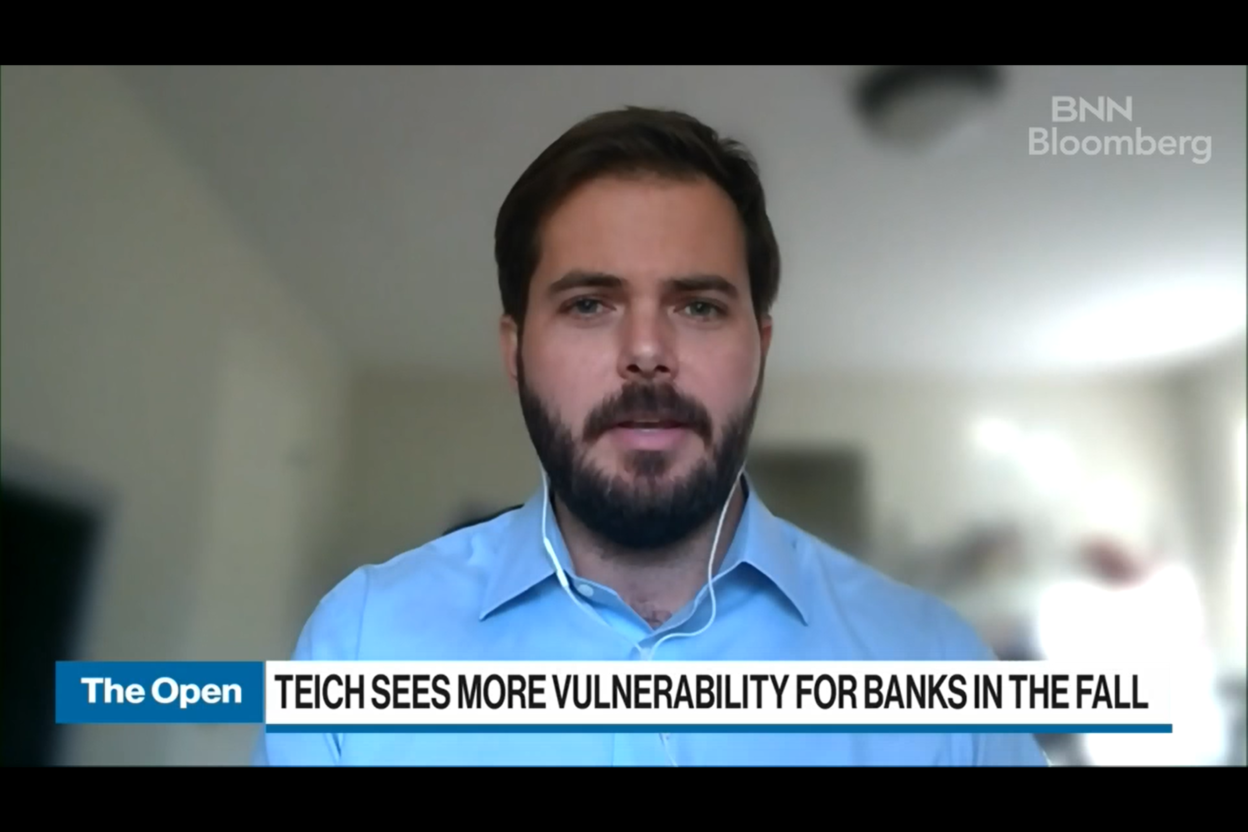 Bearish call for Canadian banks | Strategist – Bryden Teich | Avenue ...